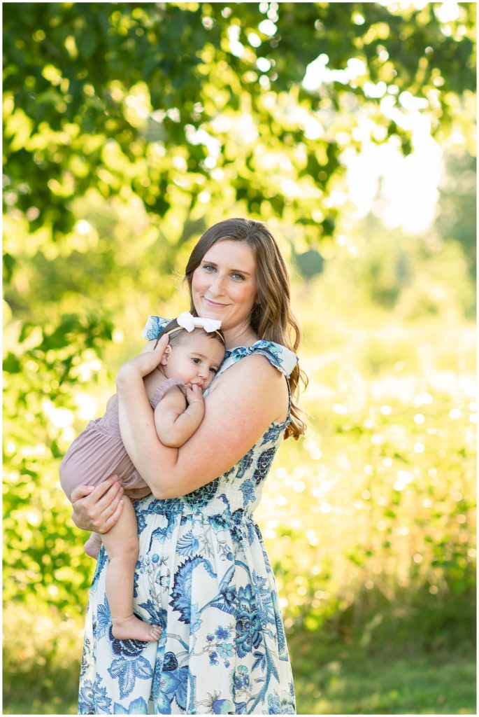First Year Family Photos in DeForest, WI - kuffelphotography.com