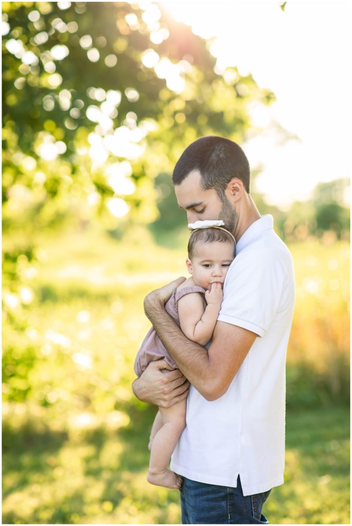 First Year Family Photos in DeForest, WI - kuffelphotography.com